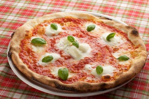 Why Learn Italian? 15 Beautiful Reasons + Study Tips [video]