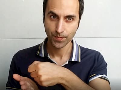 31 real Italian hand gestures to survive in Italy [video]